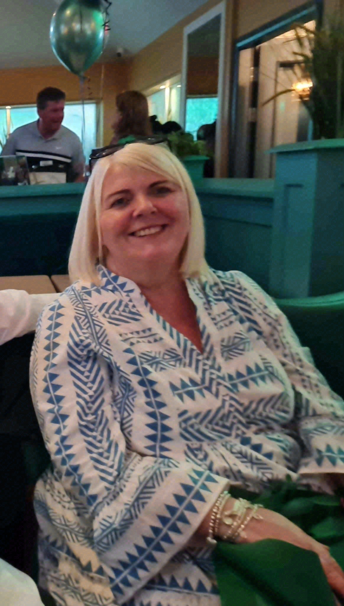 Family Notice of Evelyn Sheehan (Farranree, Cork) | rip.ie