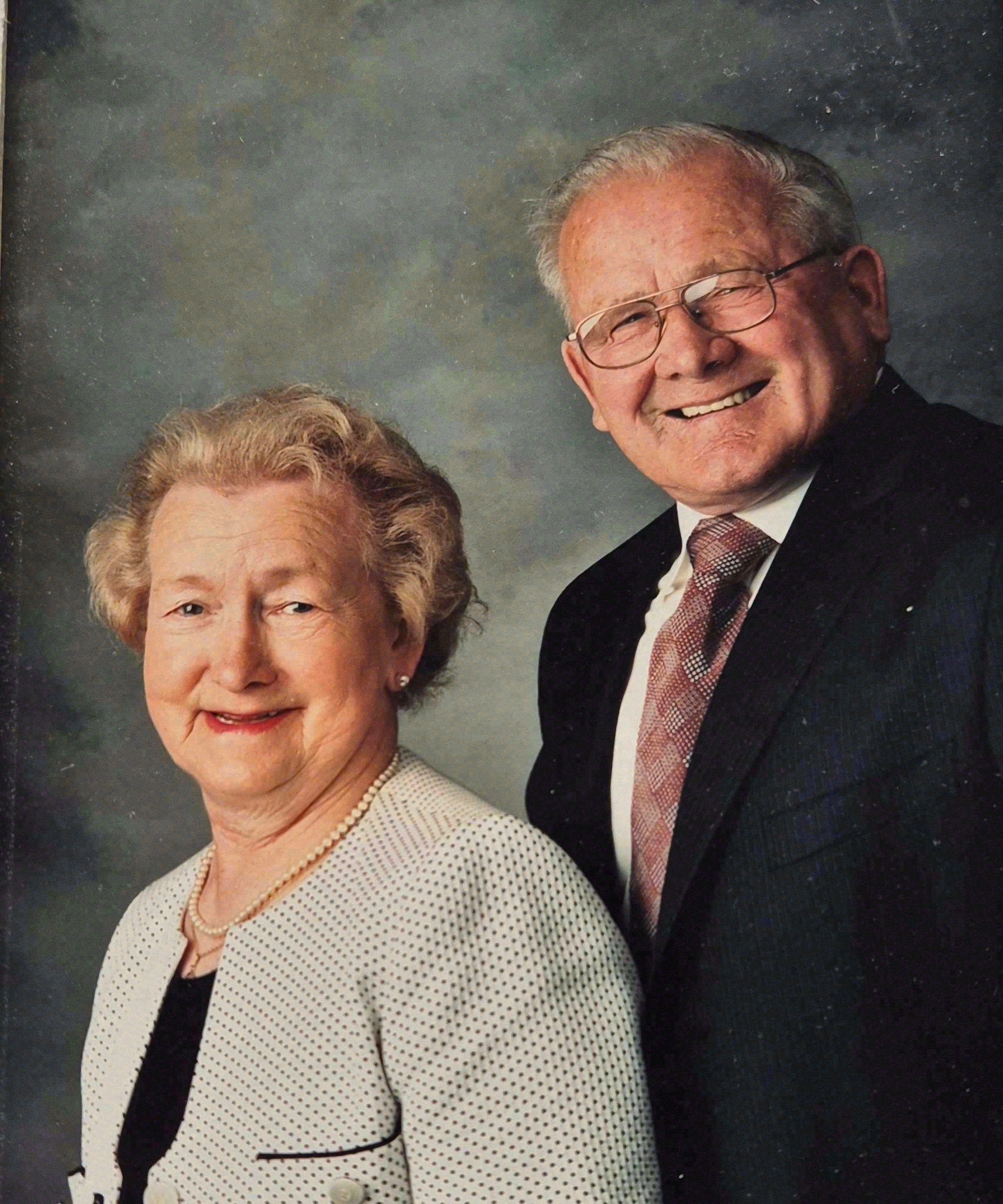 Family Notice of Denis and Margaret Staunton (Kilkenny) | rip.ie