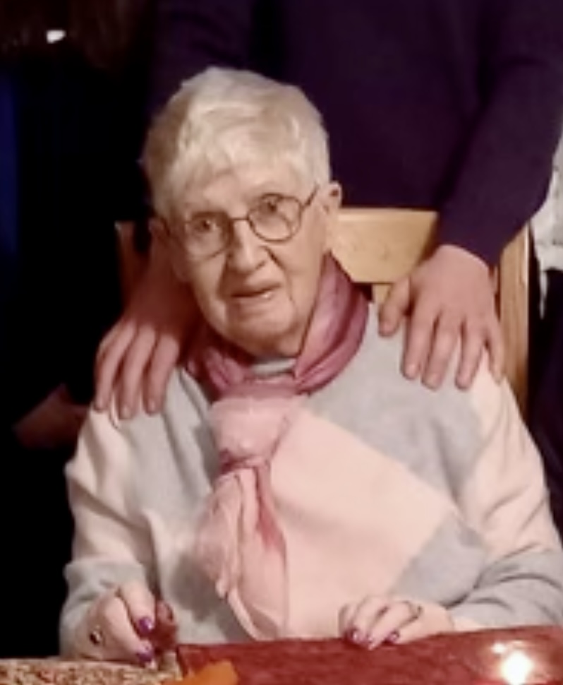 Death Notice of Mary Hayes (née Dooley) (Croom, Limerick) | rip.ie