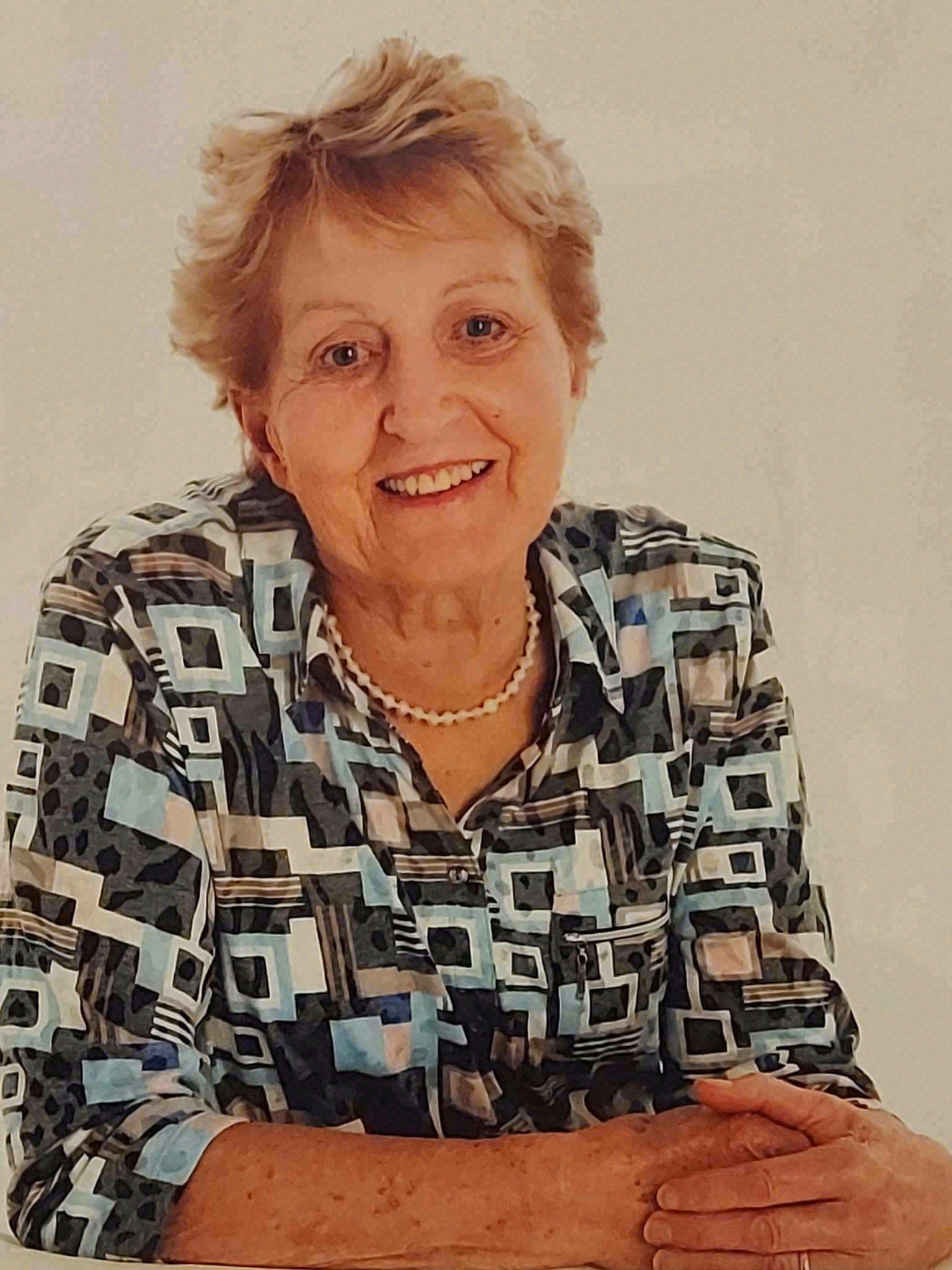 Death Notice of Elizabeth (Betty) O'SULLIVAN (née Dineen) (Rylane, Cork ...