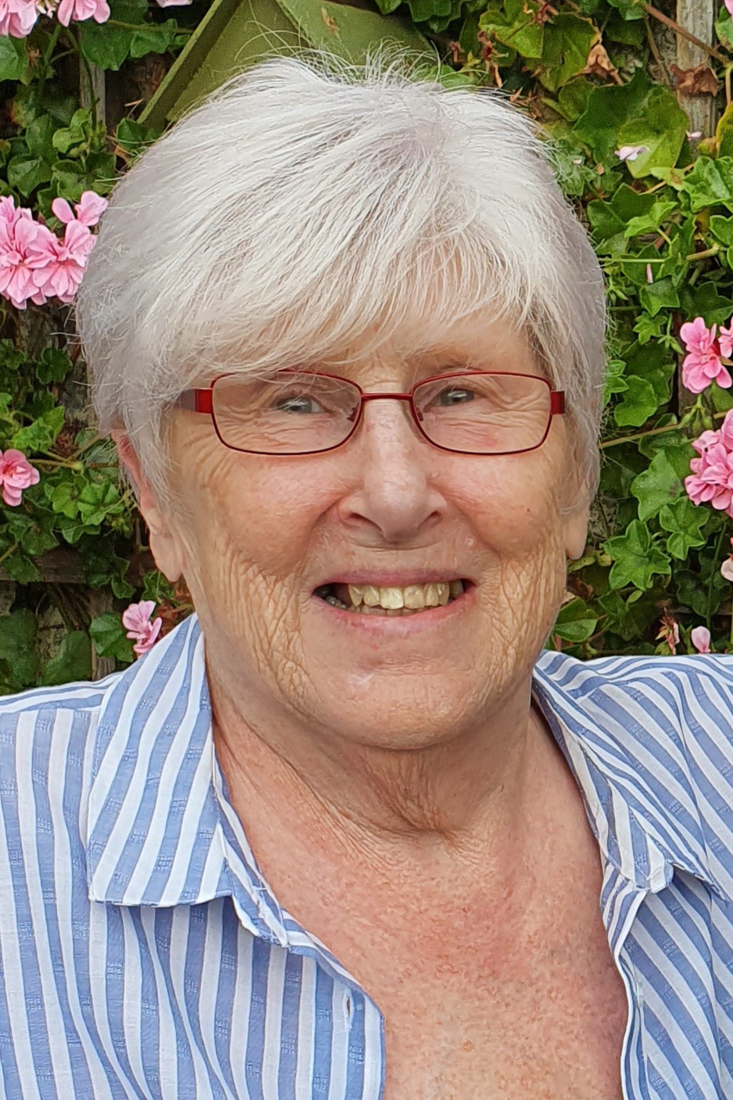 Death Notice of Brenda KELLY (née Maguire) (Ballybrack, Dublin) | rip.ie