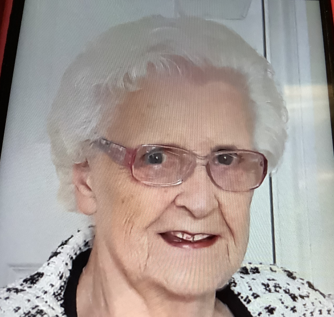 Death Notice of Claire Farrell (née Landy) (Roscrea, Tipperary) | rip.ie