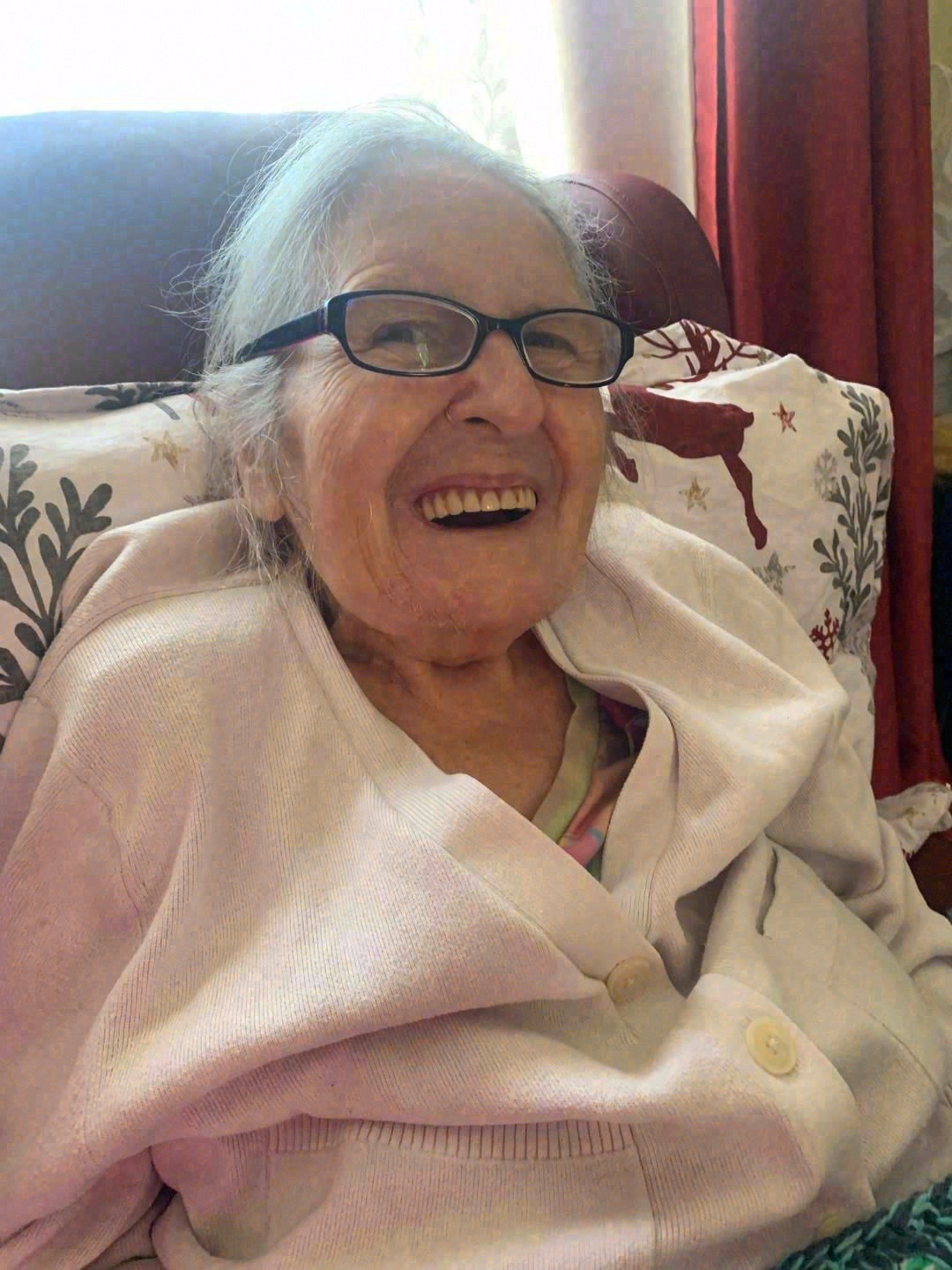 Death Notice of Clare TURNER (née Ward) (Dun Laoghaire, Dublin) | rip.ie