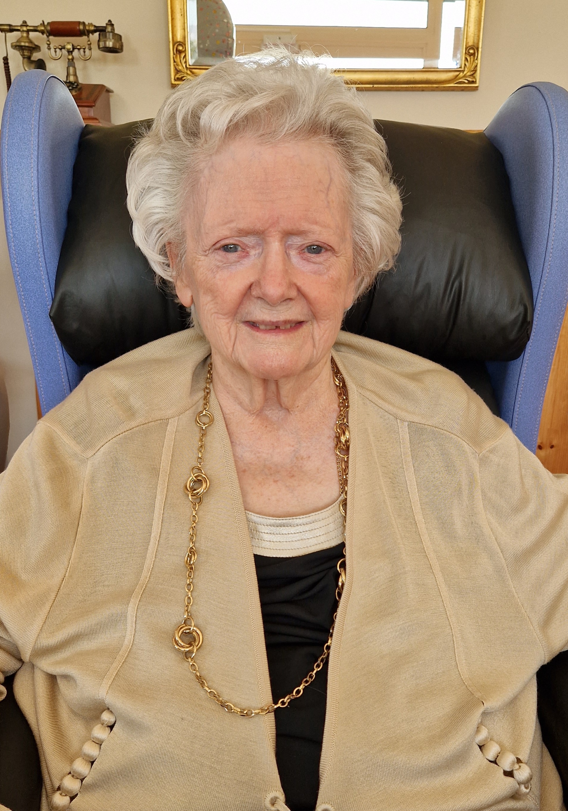 Death Notice of Sarah Hanley (Palmerstown, Dublin) | rip.ie