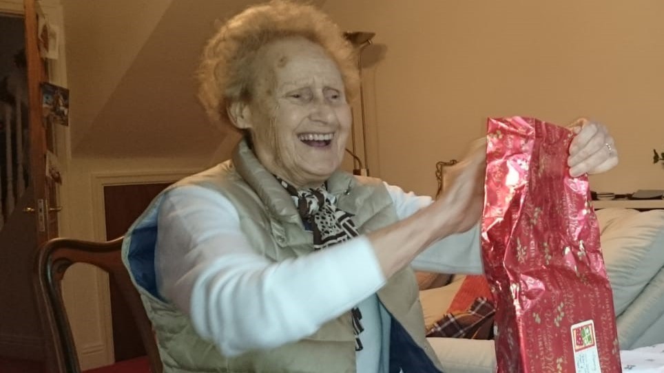 Death Notice of Helen DIXON (née Sweetman) (Churchtown, Dublin) | rip.ie