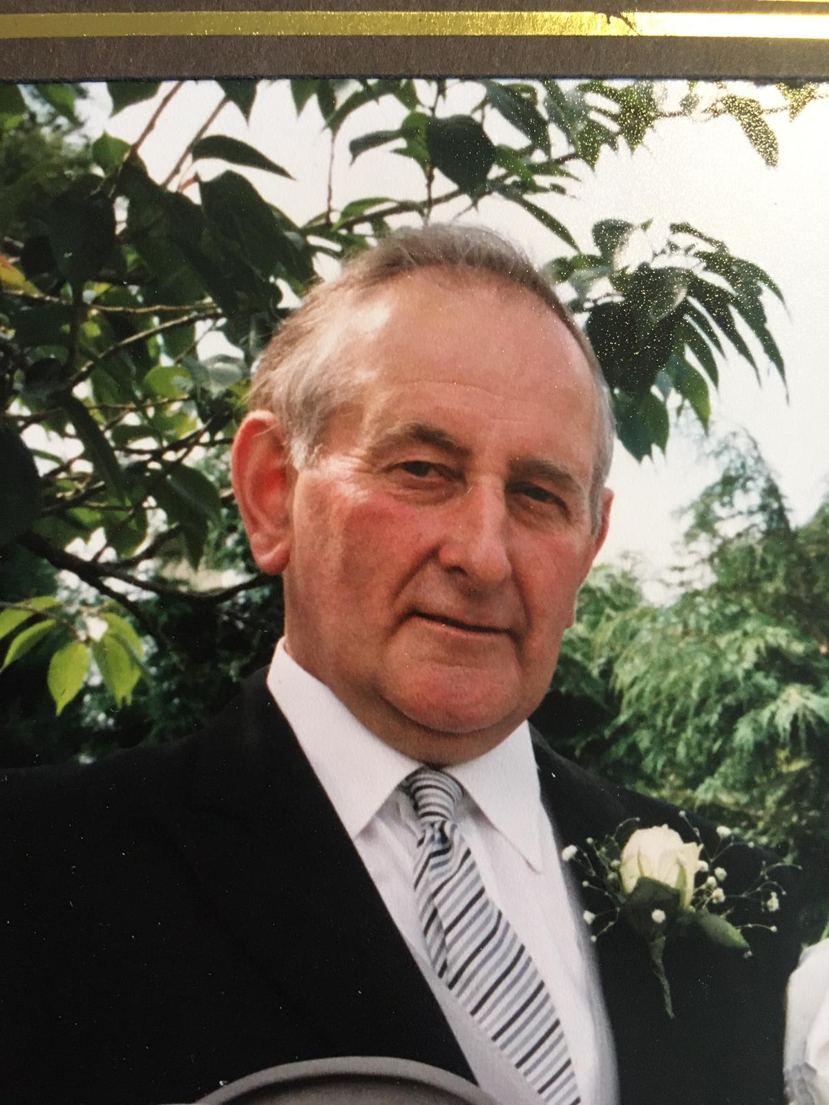 Death Notice of Robert Roulston Davis (Drumkeen, Donegal) | rip.ie
