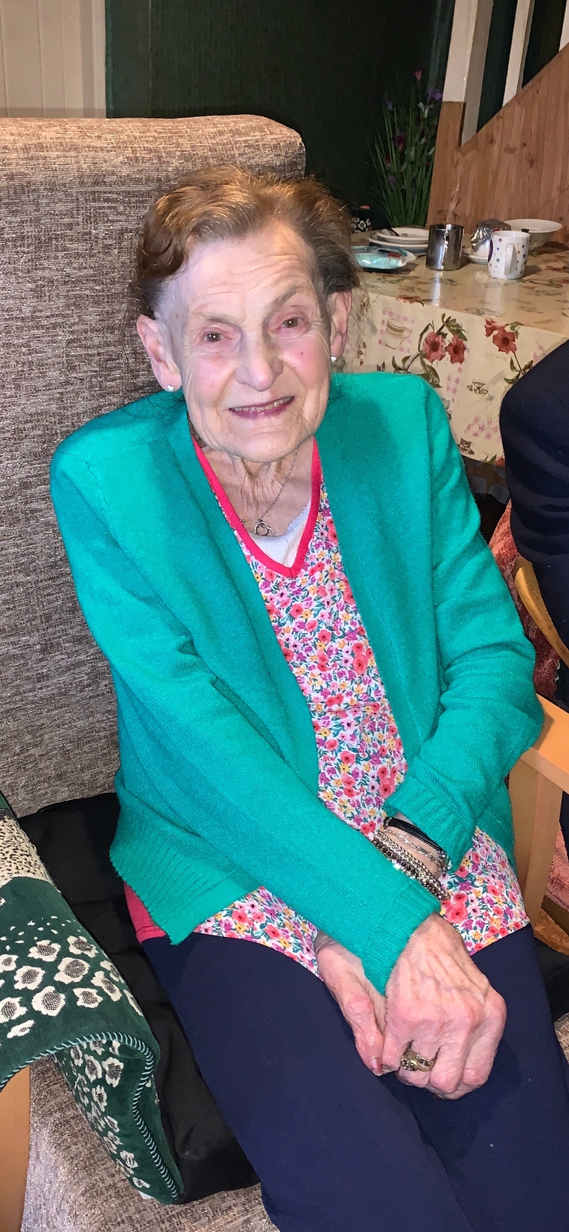 Death Notice of Esther Hogan (née Russell) (Birr, Offaly) | rip.ie
