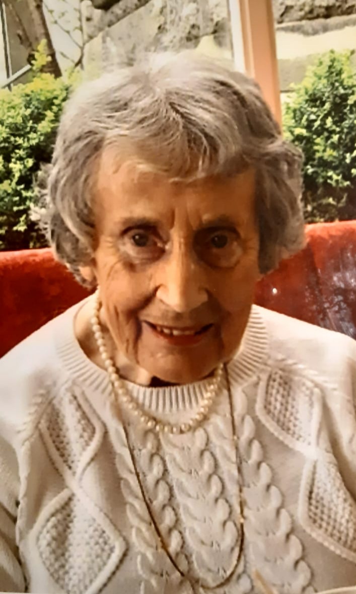 Death Notice of Margaret (Margot) Connolly (Blackrock, Dublin) | rip.ie