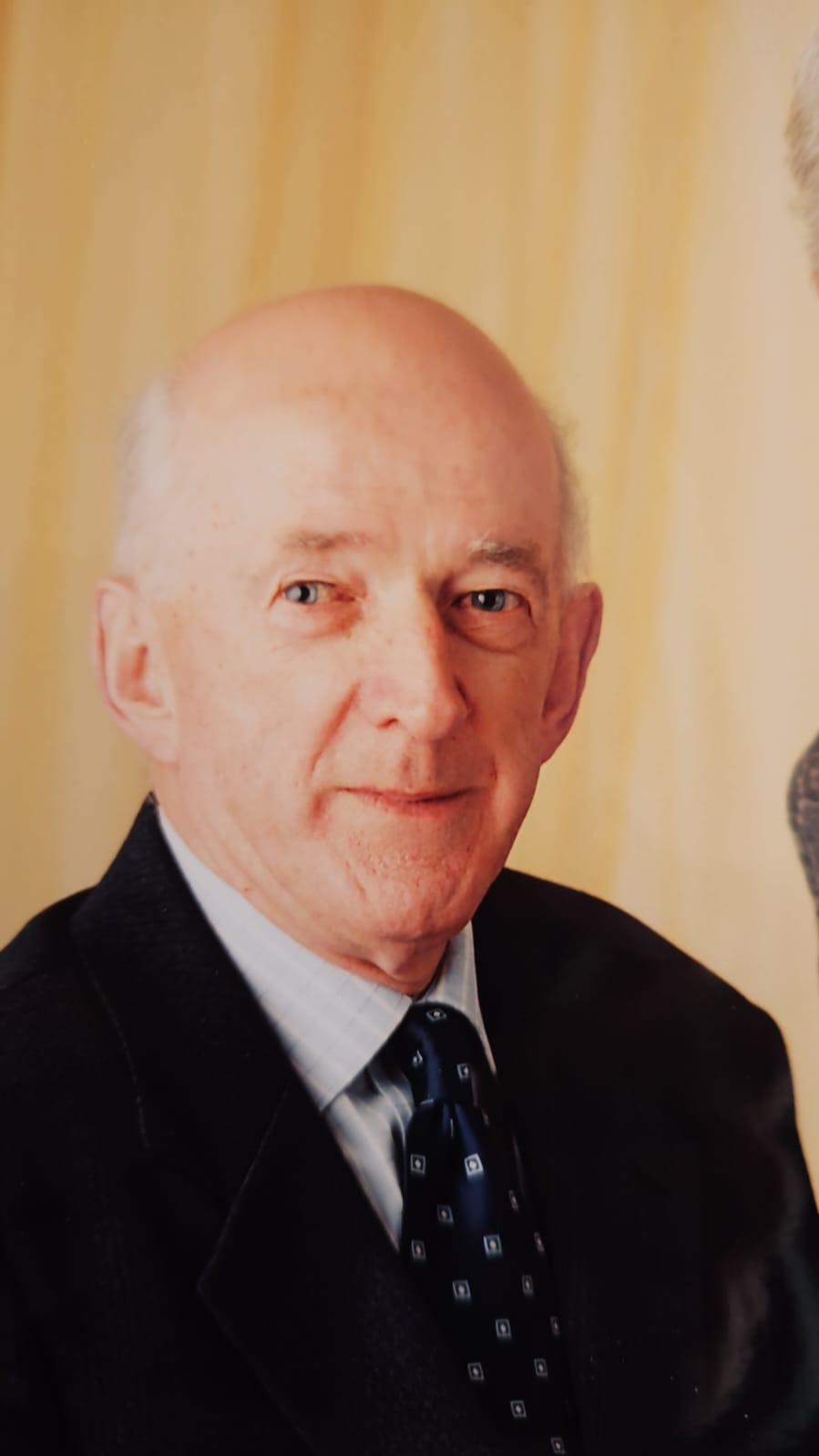 Death Notice of Flan Roberts (Ennis, Clare) | rip.ie