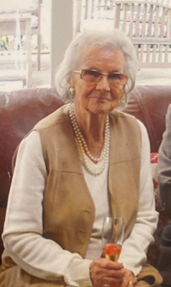Death Notice of Frances Dawson (née McMahon) (Newbridge, Kildare) | rip.ie