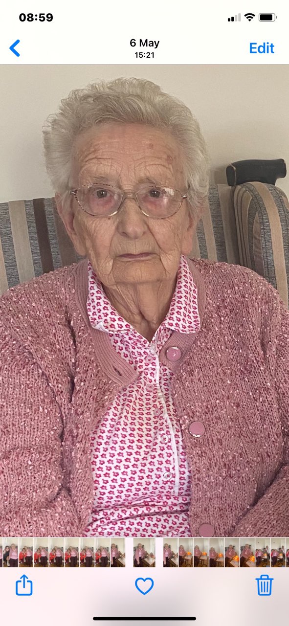 Death Notice of EILEEN MCGUINNESS (Duleek, Meath) | rip.ie