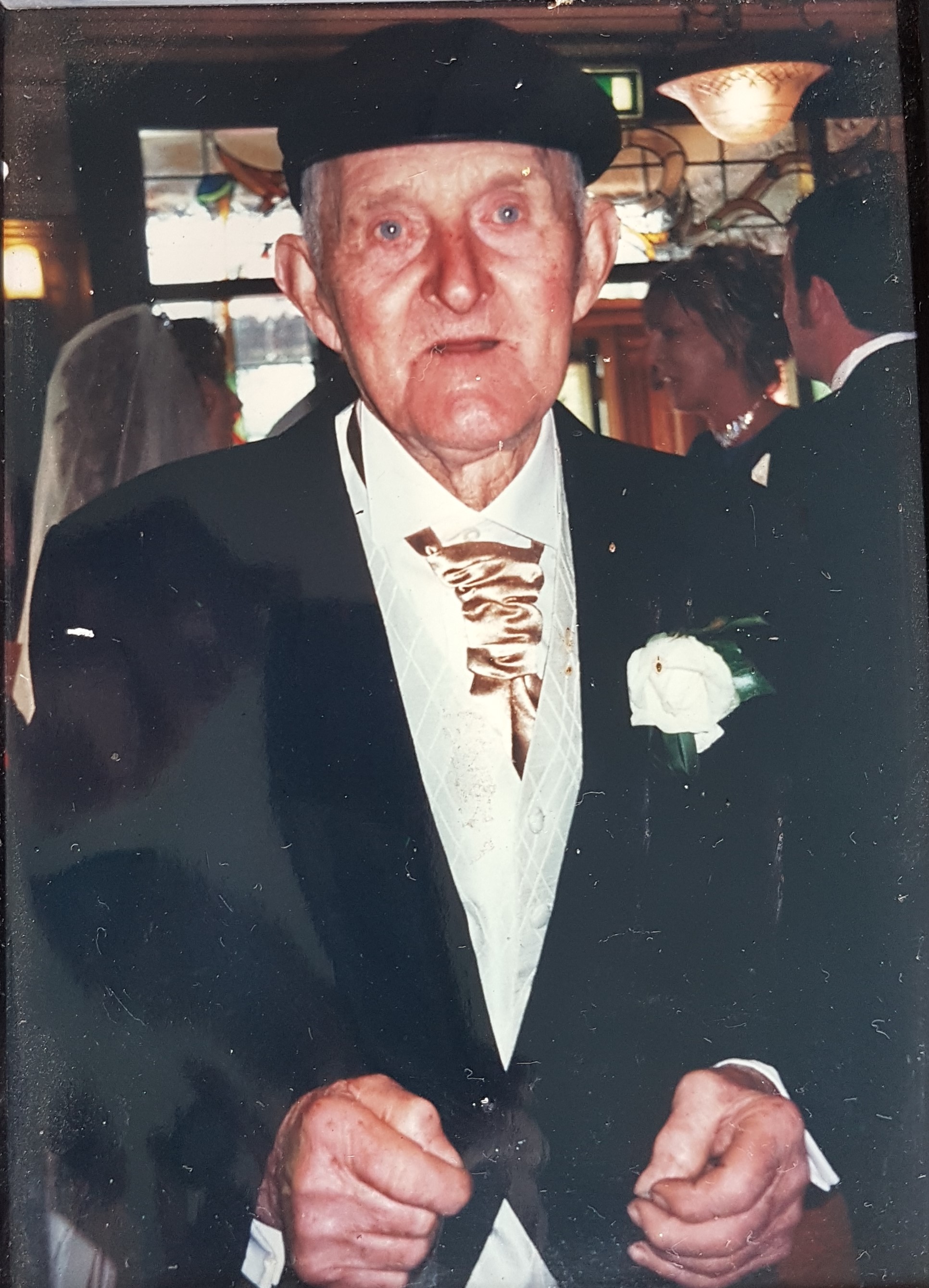 Death Notice of John (Johnny) FLYNN (Ballinasloe, Roscommon) | rip.ie
