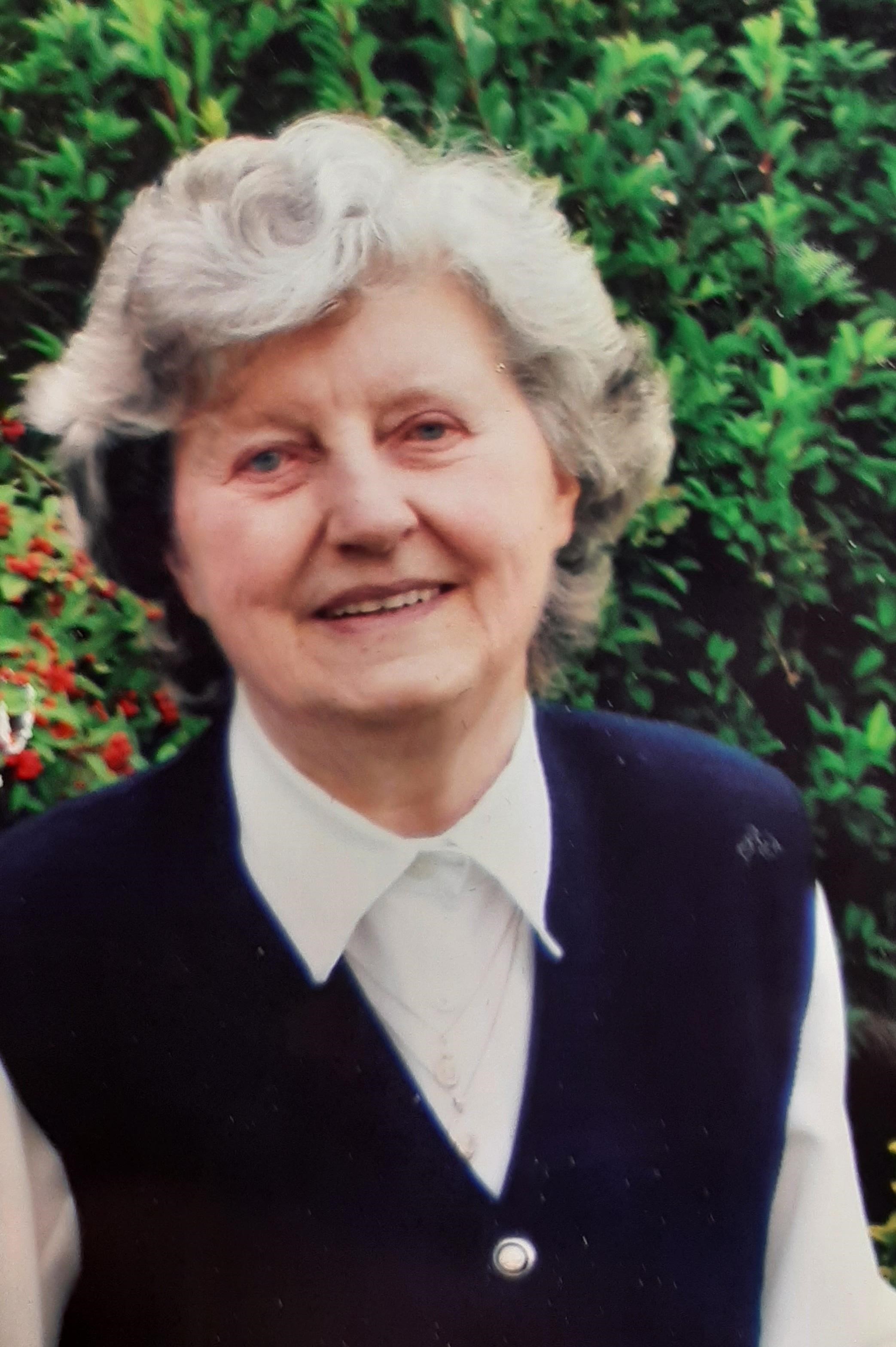 Death Notice of Peggie Martin (née Lynch) (Ardee, Louth) | rip.ie
