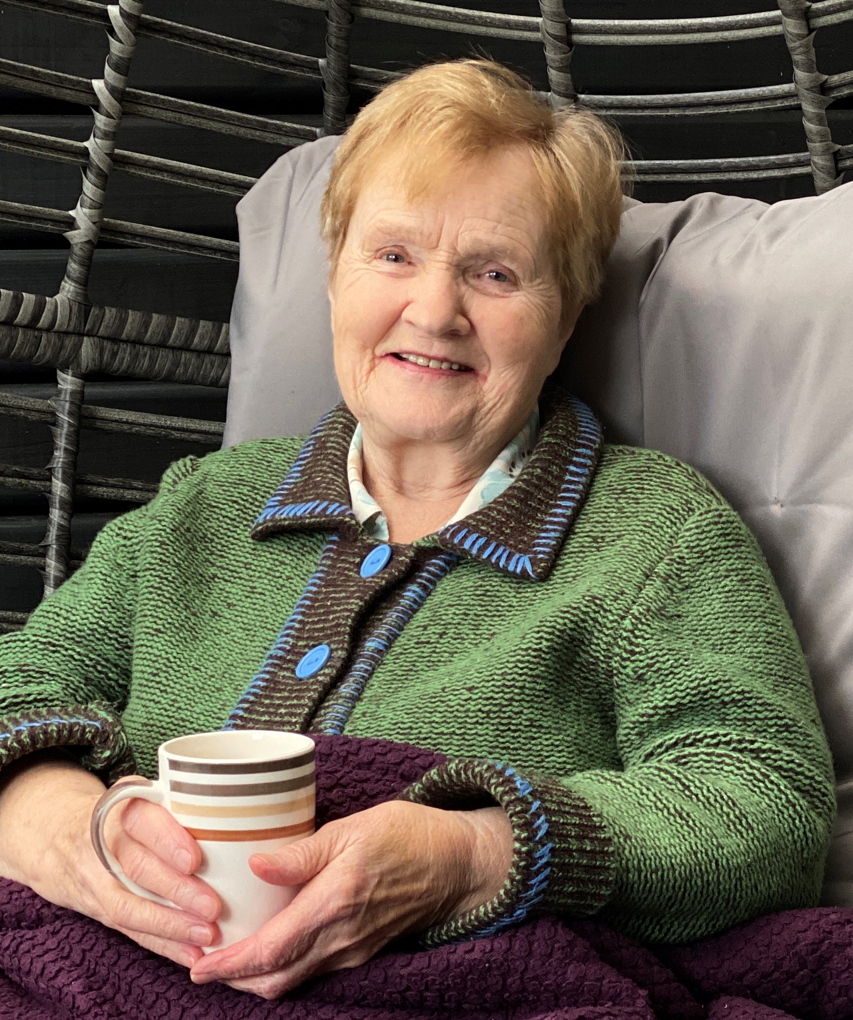 Death Notice of Nora Conneely (née Murphy) (Rosscahill, Galway) | rip.ie