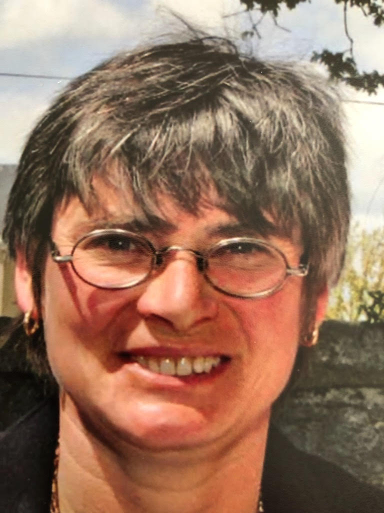 Death Notice of Nuala Lawlor (née Sheehy) (Bennekerry, Carlow) | rip.ie