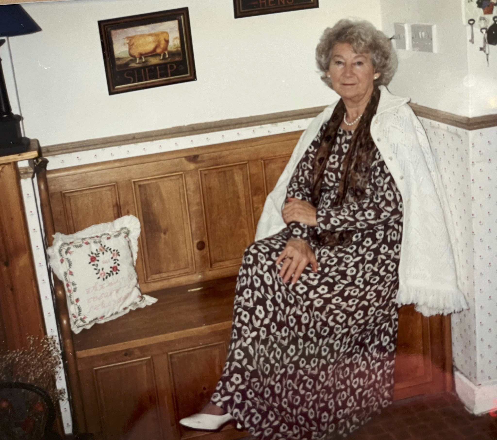 Death Notice of Sheelagh TRAVIS (Riverstick, Cork) | rip.ie