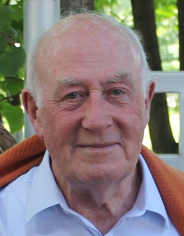 Death Notice of Thomas (Tom) MOONEY (Ballinteer, Dublin) | rip.ie