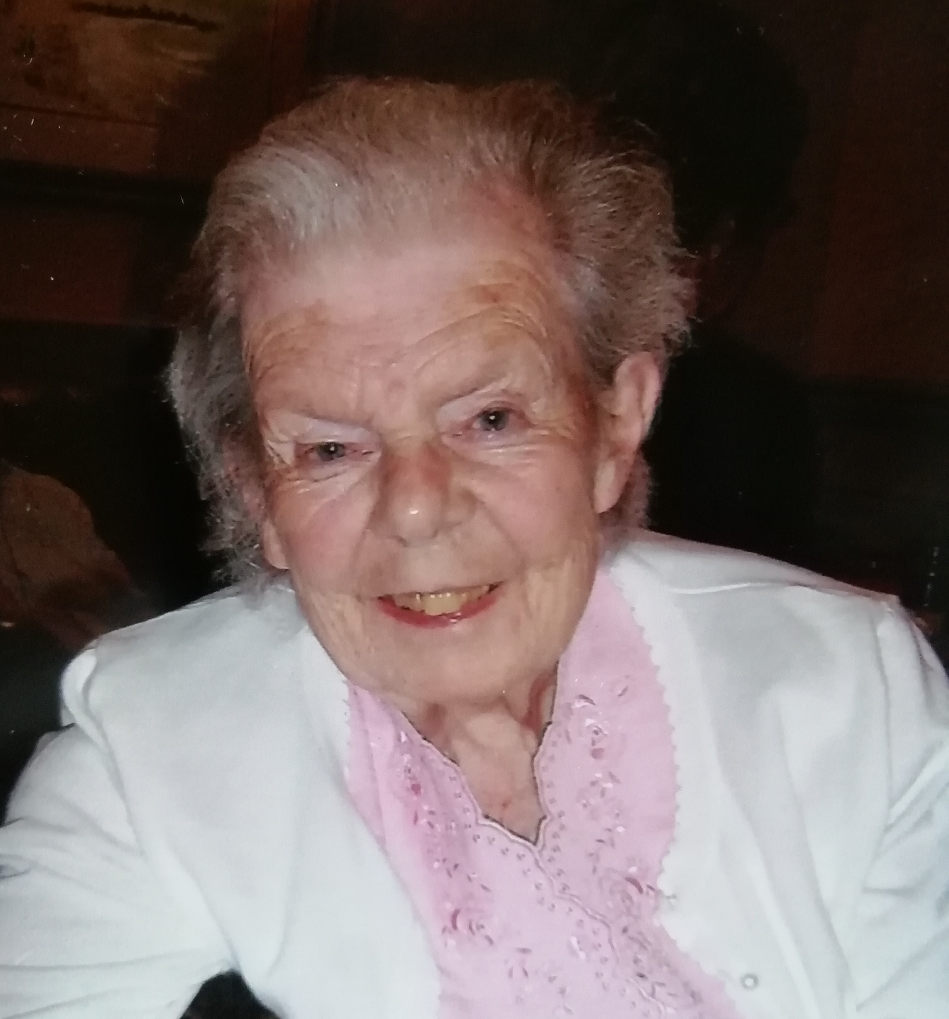 Death Notice of Wanda Scarff (née Deey) (Kilmacud, Dublin) | rip.ie