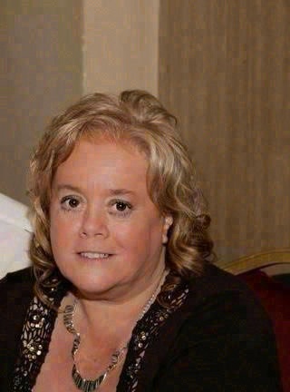 Family Notice of Mary Connolly (née Farrell) (Belgard, Dublin) | rip.ie