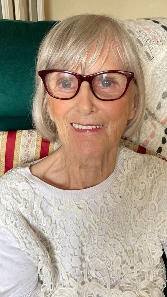 Death Notice of Bridget MURRAY (née McDermott-Roe) (Rathfarnham, Dublin ...