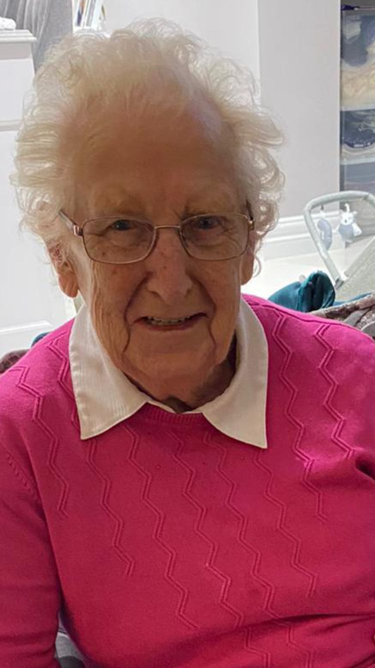 Death Notice of May Kindlon (née Byrne) (Louth Village, Louth) | rip.ie