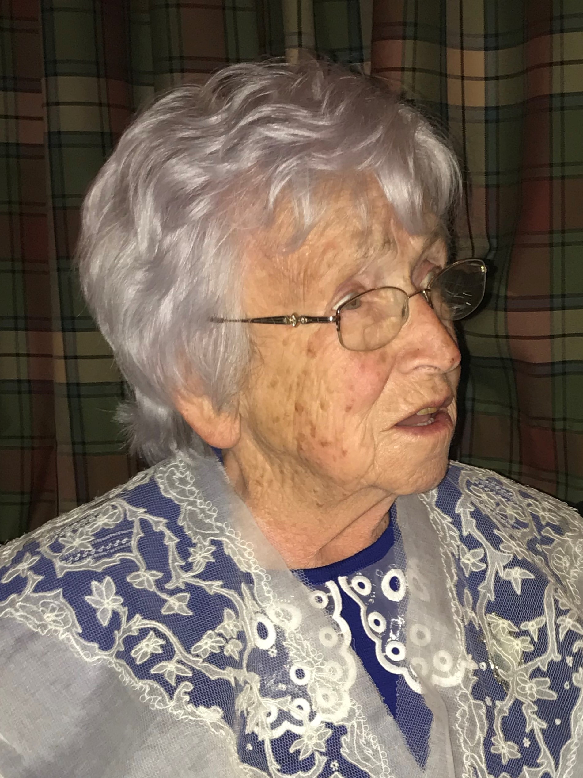 Death Notice of Paula Shine (née Cantwell) (Granagh, Limerick) | rip.ie