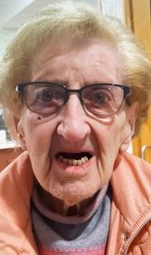 Sharron Frank's Instagram, Twitter & Facebook on IDCrawl