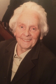 Condolence Book for Mary O'HANLON (née Clarke) (Carlingford, Louth) | rip.ie
